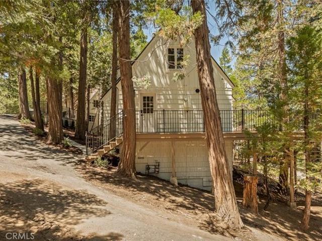144 C Ln, Lake Arrowhead, CA 92352