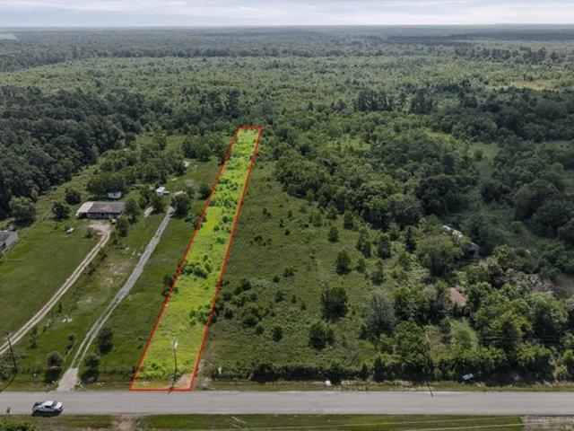 144 County Road 676, Dayton, TX 77535