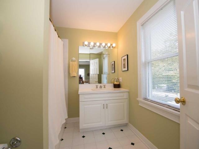 144 Coopers Farm Rd, Southampton, NY 11968 | MLS #353716