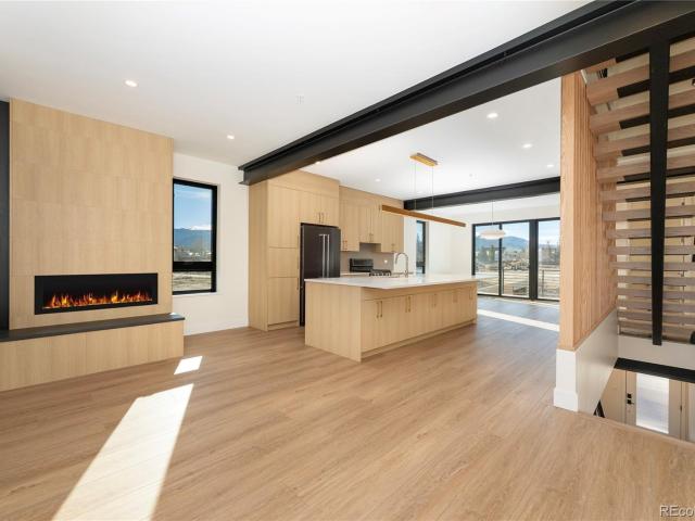 144 Clayton Court # 4