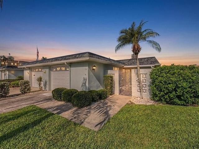 144 Boca Ciega Point Blvd N, Saint Petersburg, FL 33708