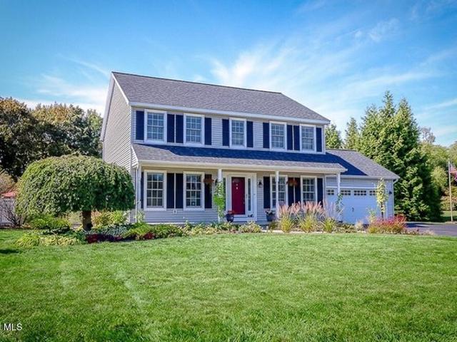 144 Blossom Ln, Valatie, NY 12184