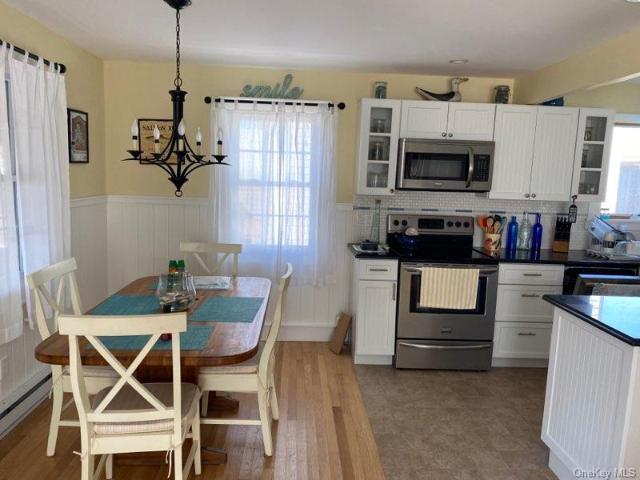 144 Bungalow