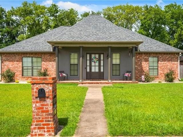 144 Grand Lakes Blvd, Alexandria, LA 71303