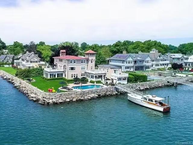 144 Davenport Drive, Stamford, CT 06902