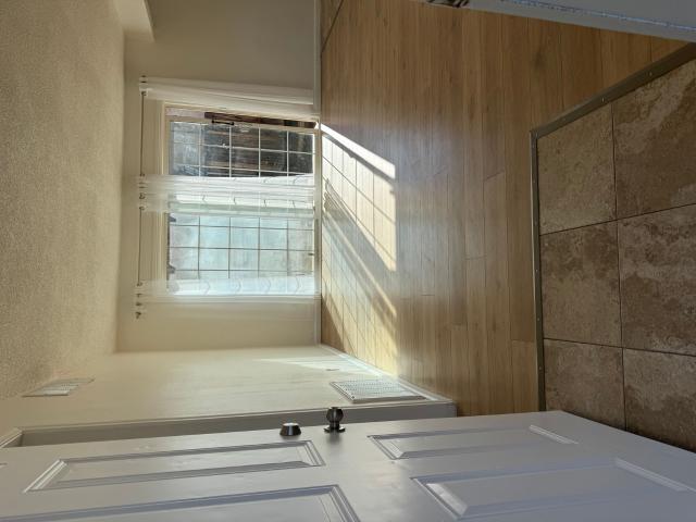 144 E Avenue Q, Palmdale, US, CA