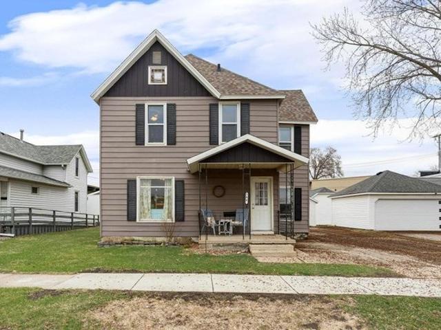 144 E Rose St, Owatonna, MN 55060