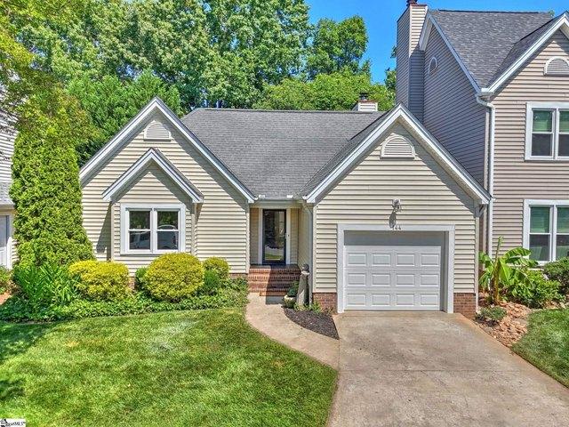 144 Forest Lake Dr, Simpsonville, SC 29681