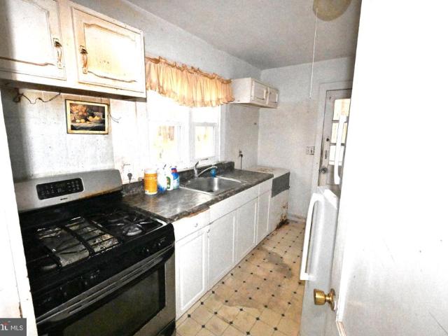 144 Hess Frontage Road