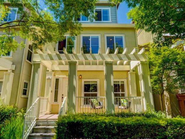 144 Iris Dr, Mountain View, CA 94041