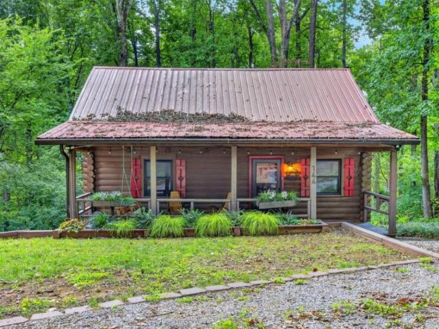 144 Low Brook Ct NE, Cleveland, TN 37312