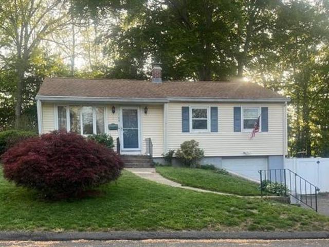 144 Lawncrest Dr, Southington, CT 06489