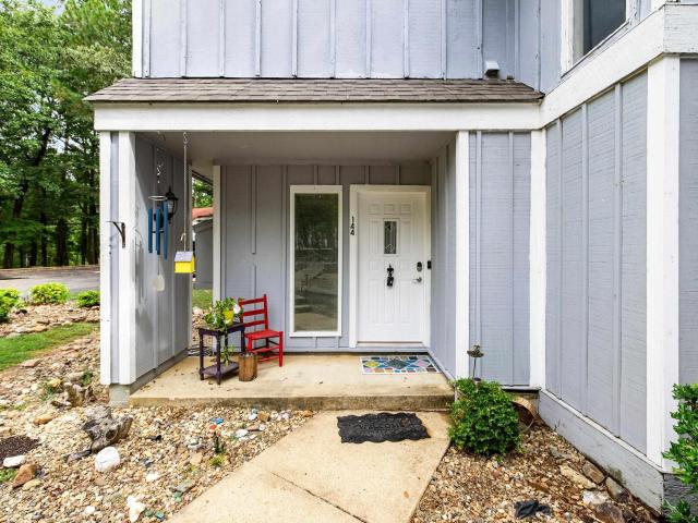 144 La Vista Lane