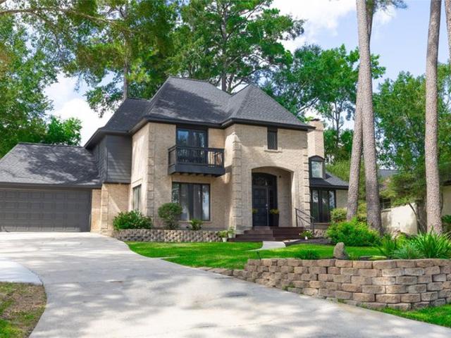 144 Lake View Cir, Montgomery, TX 77356