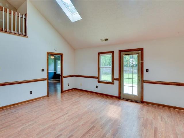 144 Lane CRES