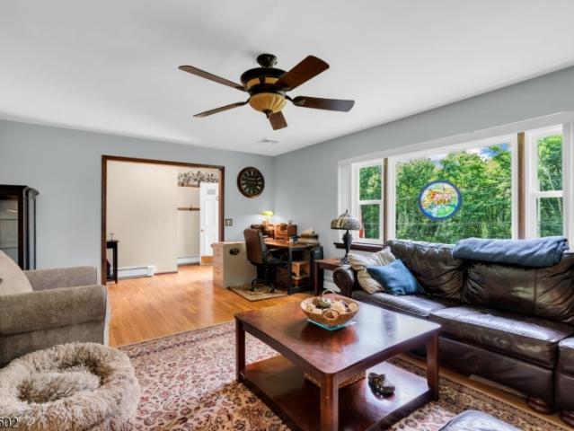 144 Mount Joy Rd