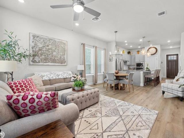 144 Monterey Oak Trl, Georgetown, TX 78628