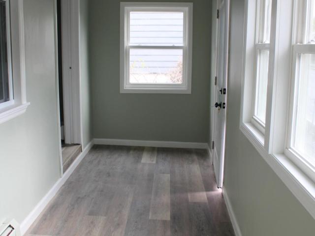 144 S Hawk Street