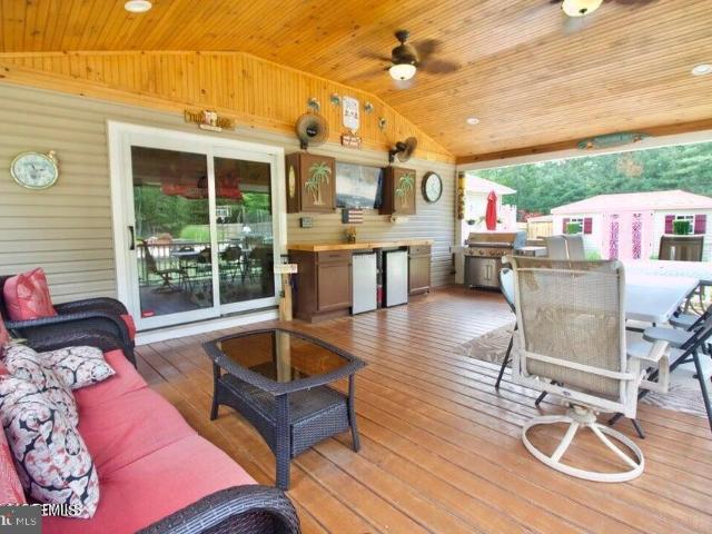 144 Sams Road