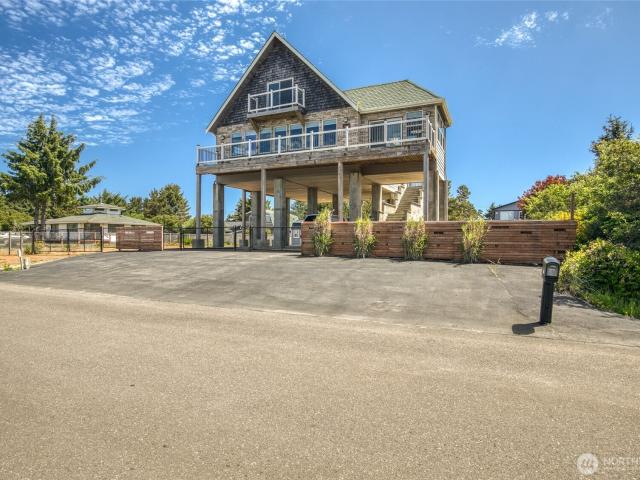144 Sand Dune Ave SW, Ocean Shores, WA 98569 | MLS #2498