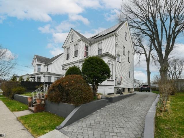 144 Stuyvesant Ave