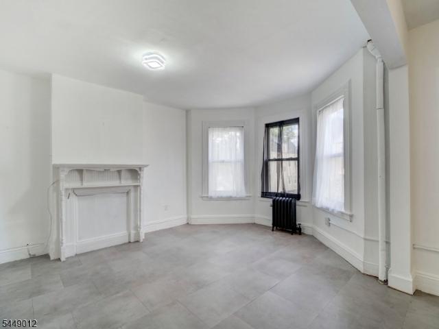 144 Steuben St