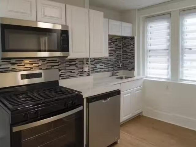 144 Rentm 3, Boston, MA 02113