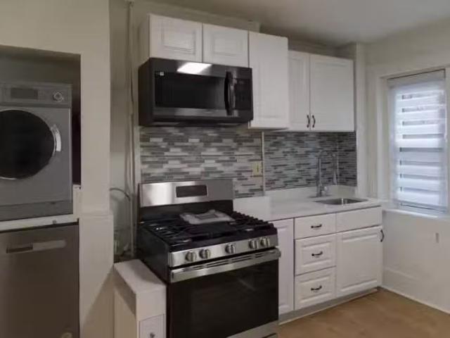 144 Rentm 2, Boston, MA 02113