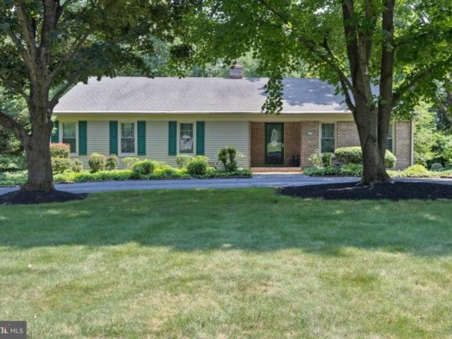 144 Richardson Rd, Robbinsville, NJ 08691