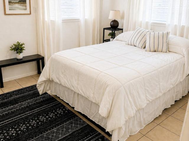 144 W Villaret Blvd, Unit 116
