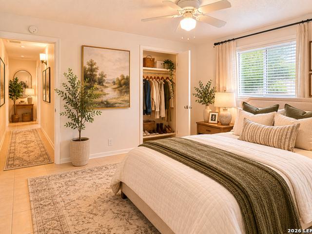 144 W Villaret Blvd, Unit 142