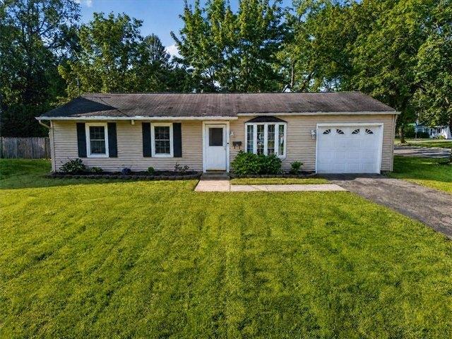 144 W Charlotte Ave, Palmyra, NY 14522