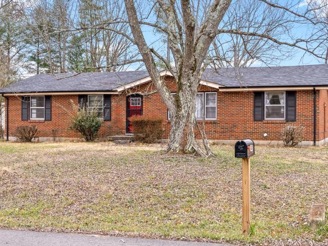 144 W Park Dr