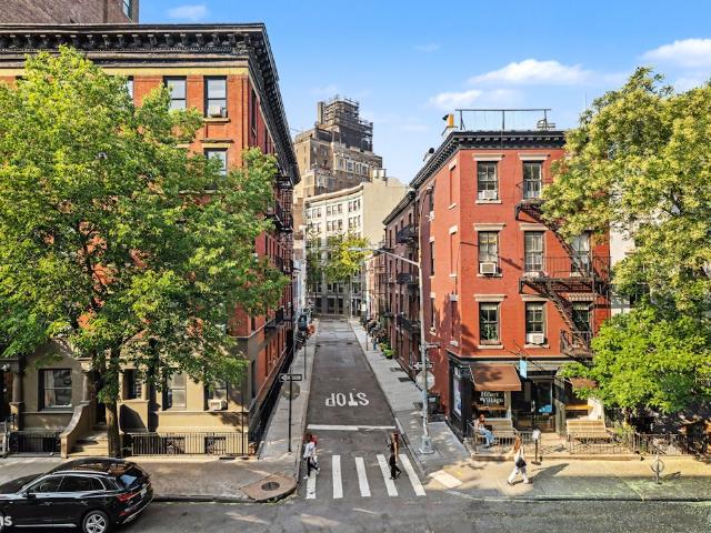 144 waverly place