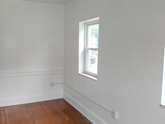 144 Wabash Street 3 Bedroom Apartment for Rent at 144 Wabash St, Pittsburgh, PA 15220 West End