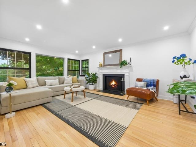 144 Walker Rd