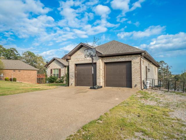144 West Mountain View Circle
