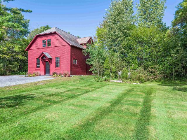 144 Taconic Rd, Manchester, VT 05254 | MLS #5086