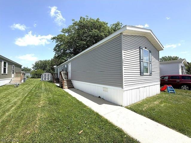 144 Virginia Ave, Elyria, OH 44035