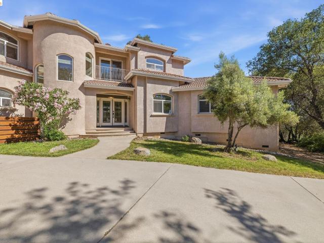14542 Lake Vista Dr