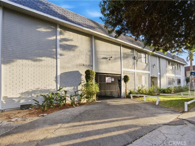 14542 Saticoy