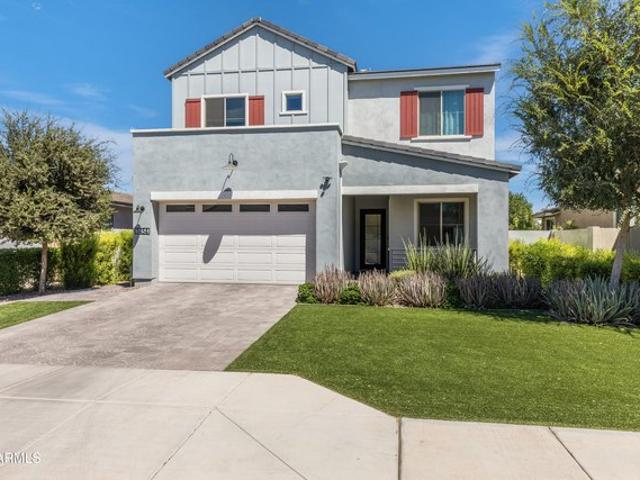 1454 E Rakestraw Ln, Gilbert, AZ 85298