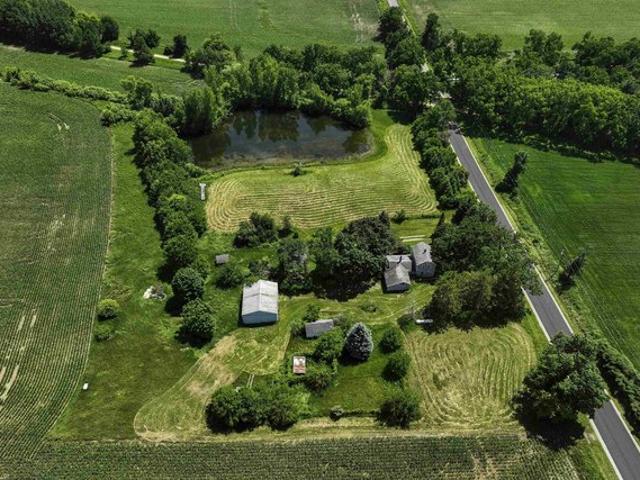 1454 Koro Rd, Berlin, WI 54923