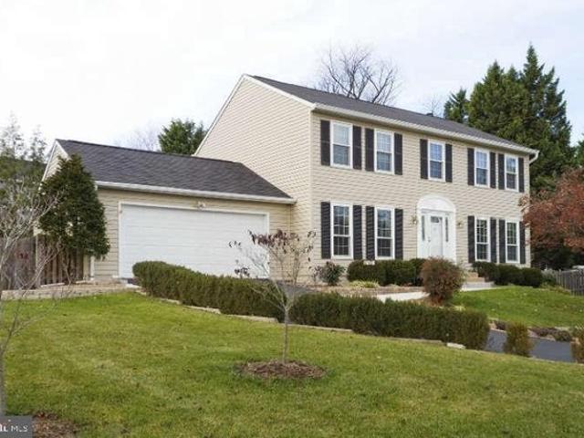 1454 Parkvale Ct, Herndon, VA 20170