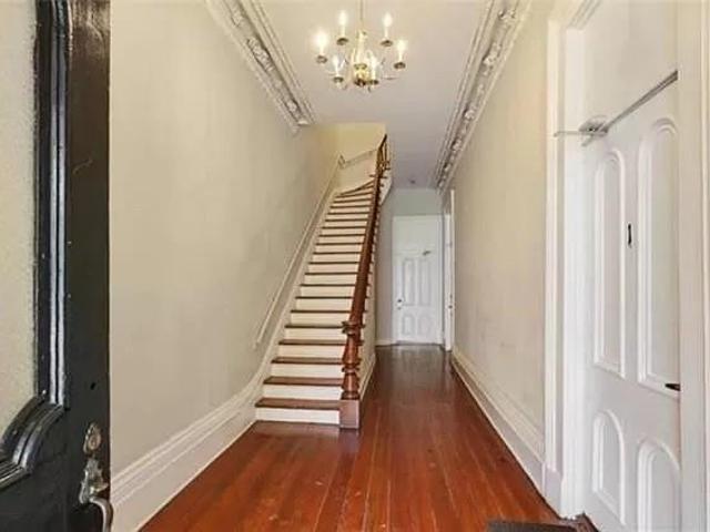 1454 St Mary Street # 5