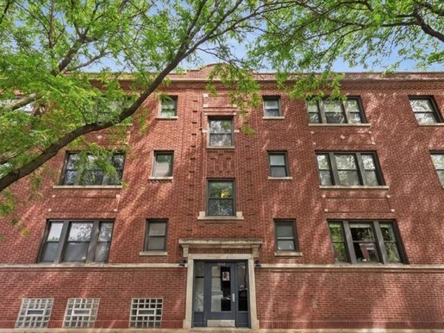 1454 W Roscoe St Apt 1W, Chicago, IL 60657