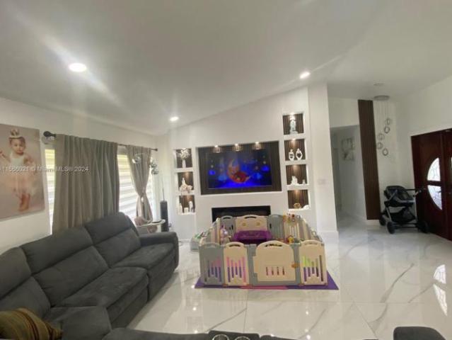 14550 SW 166th Terrace, Miami, FL 33177