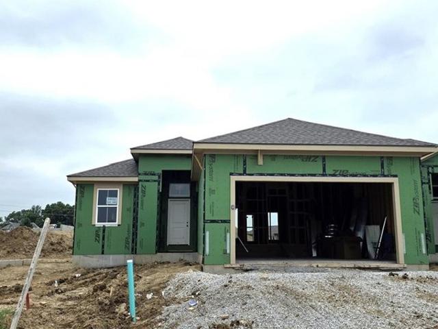 14552 Amanda Ln, Basehor, KS 66007