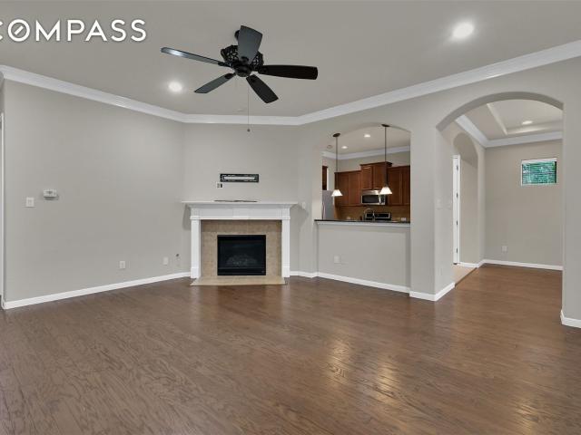 14557 San Pietro Dr, Houston, TX