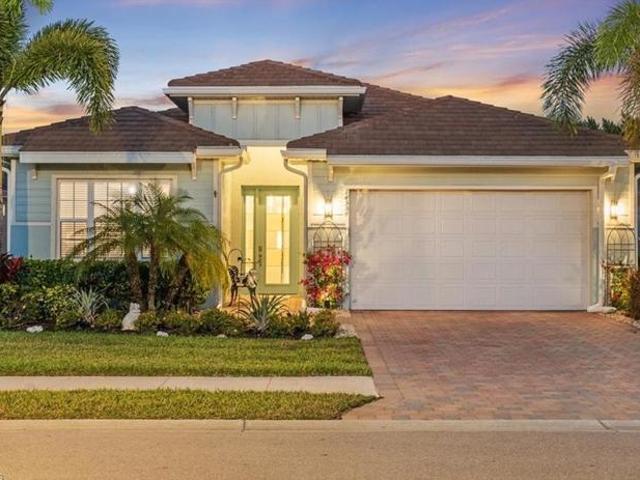 14554 Tropical Dr, Naples, FL 34114
